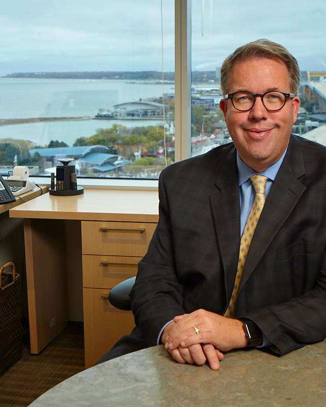 Lubar & Co. Team – Lubar